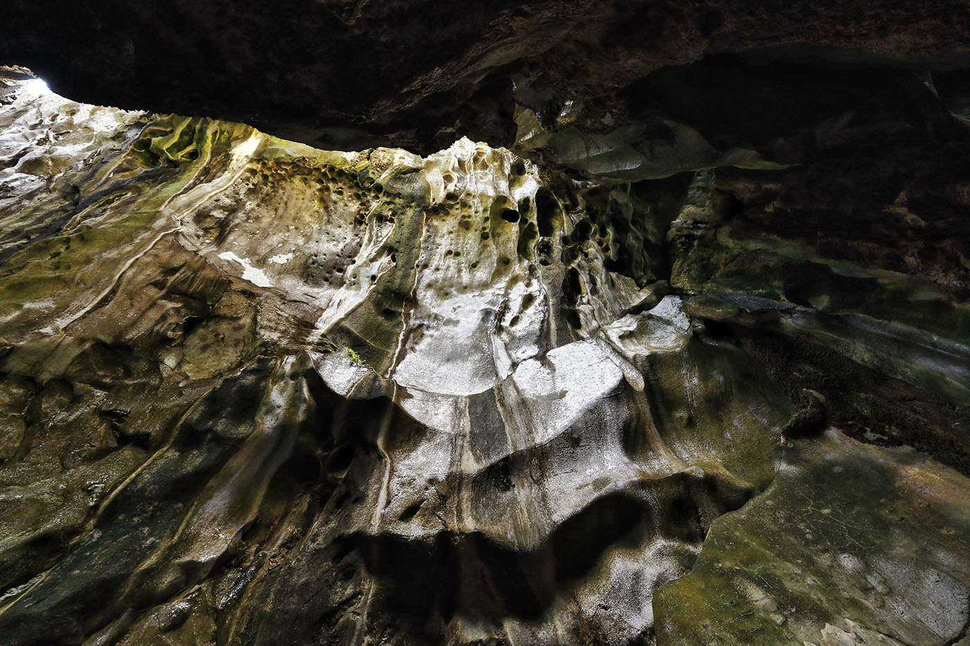 Cudugnon Cave in El Nido - Tips, Tours & Activities - Explore with Tikigo